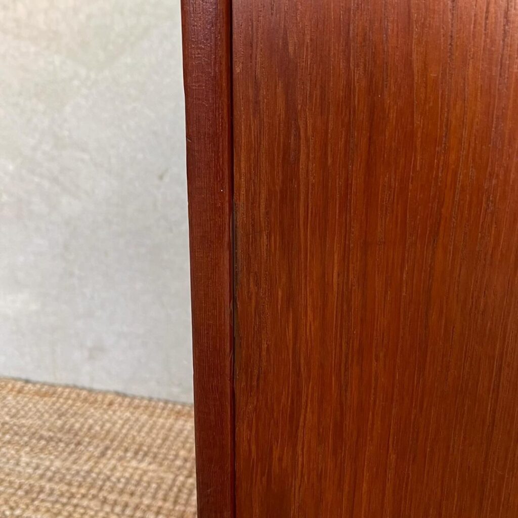 Scandinavian Mid-Century Highboard with Lockable Doors | Tallboy